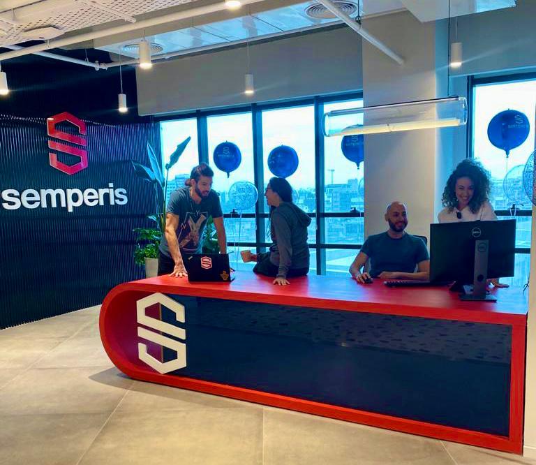 בהשקעה של מיליונים: הסטארט-אפ סמפריס עובר למגדל משרדים חדש - אייס