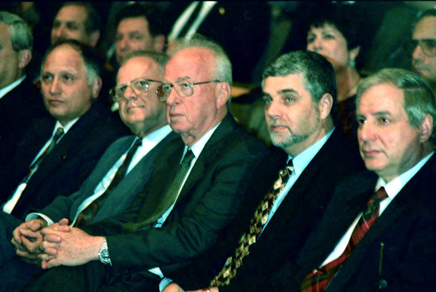 שעון היוקרה של יצחק רבין הוצע למכירה, כמה יעלה? - אייס