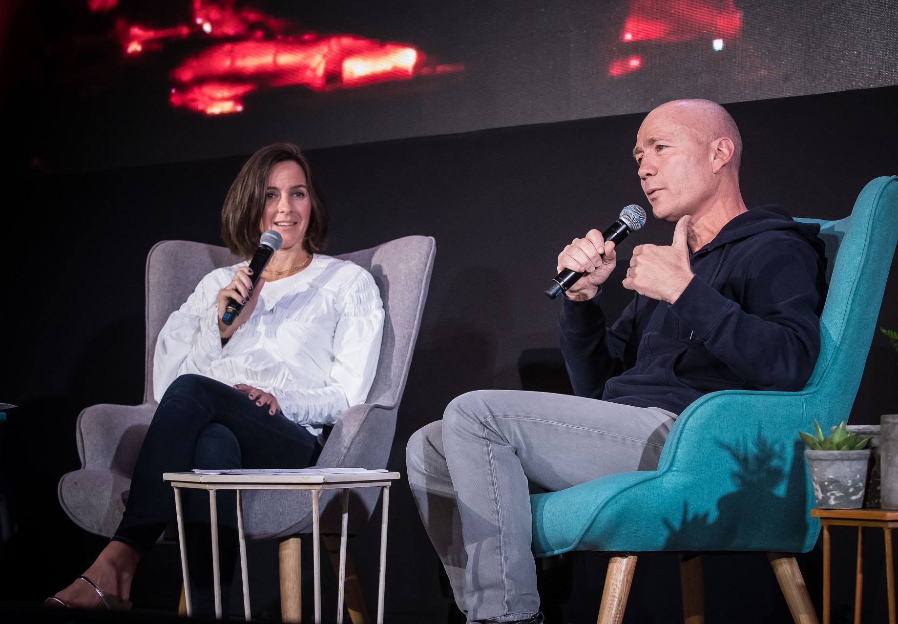 'מעולם לא קיבלתי פניה ממישהו מהשלטון שניסה להשפיע על תוכן' - אייס